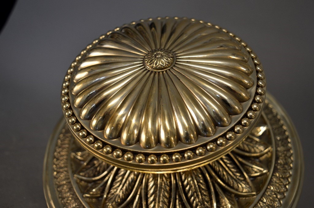 Bespoke 22cm Ø HUGE brass door knob - Decorative Collective