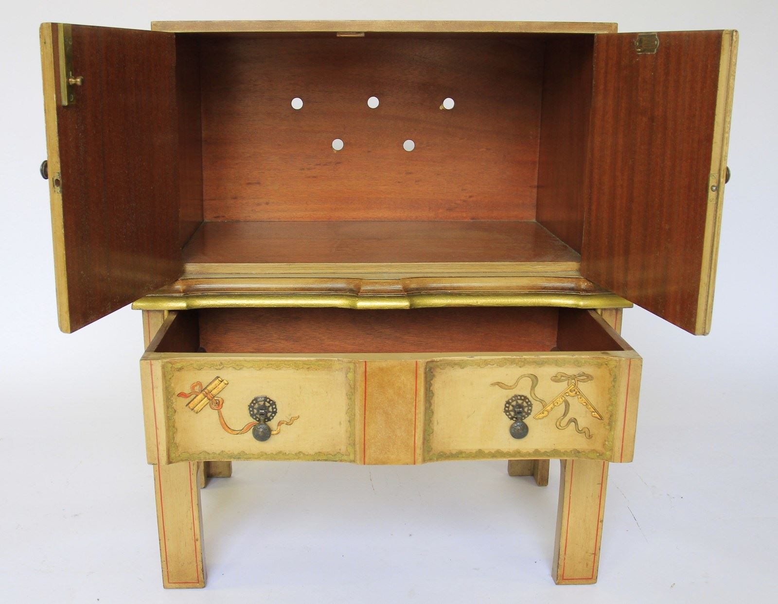 Fine Chinoiserie Decorated Bedside Cupboard Circa 1900 - Decorative ...